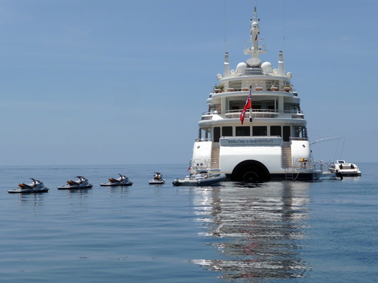 Yacht ECSTASEA, Feadship | CHARTERWORLD Luxury Superyacht Charters